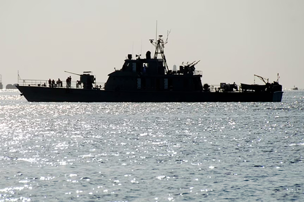 Iranian Warship Alborz Enters the Red Sea, Tasnim Reports – Persian ...